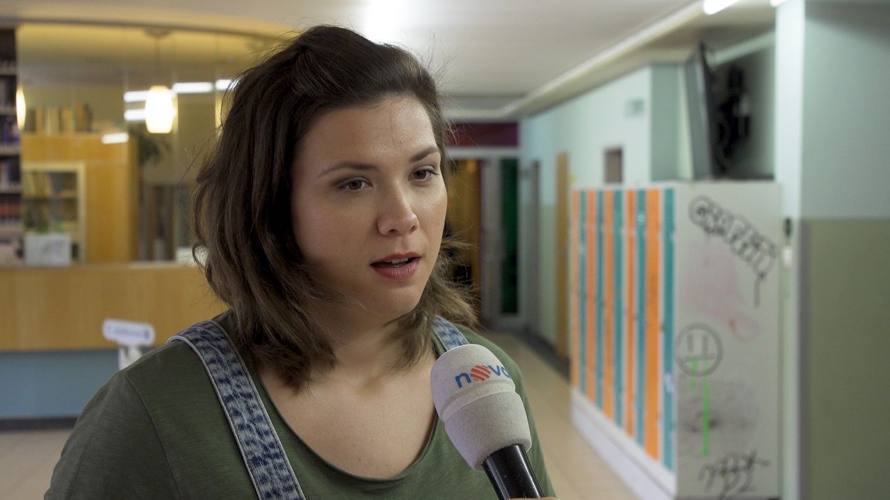 Alice ze seriálu Ulice s Vojtou Dykem v Panu profesorovi | Nova | Stream